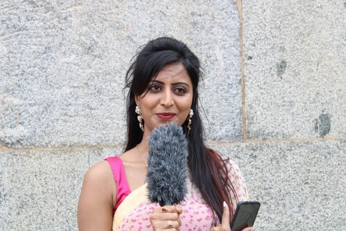 வித்தியாசமான கதைக்களத்தில் உருவாகும் " அது ஒரு பெரிய கதை " திரைப்படம் ...