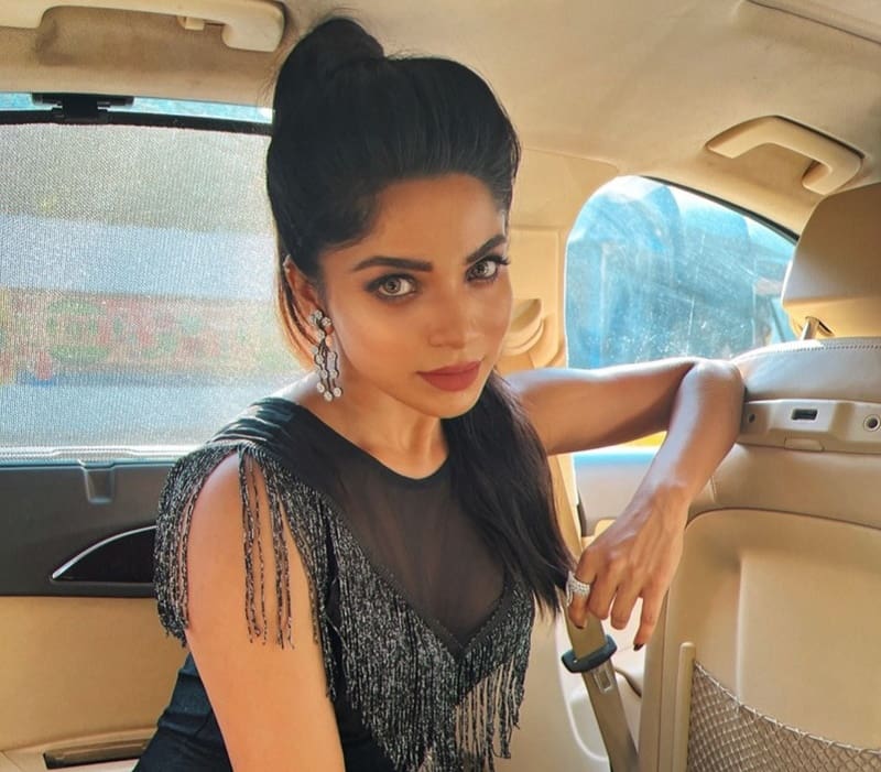 Actress Divya Bharathi Latest Photos | Tamilstar