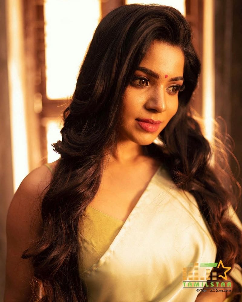 Actress Divya Bharathi Latest Photos - Tamilstar