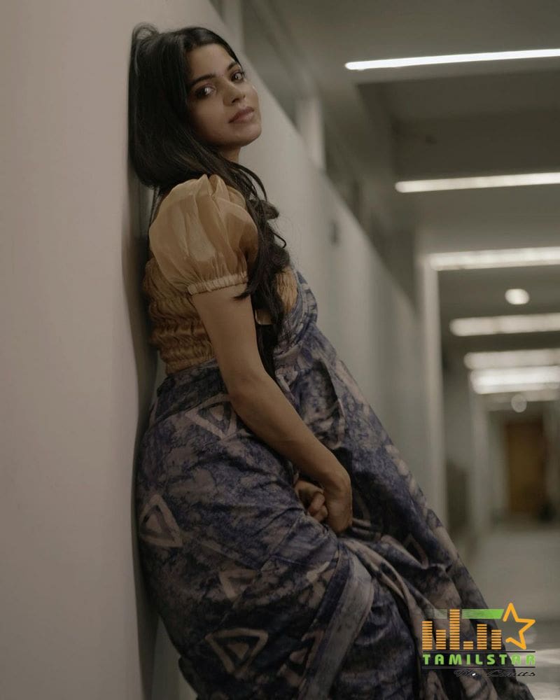 Actress Divya Bharathi Latest Photos - Tamilstar