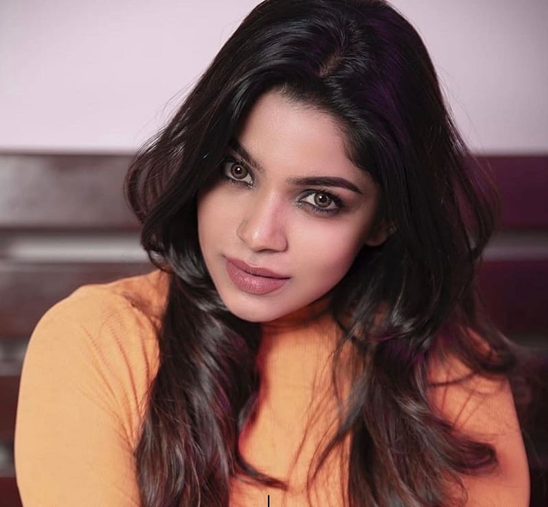 Actress Divya Bharathi Latest Photos | Tamilstar