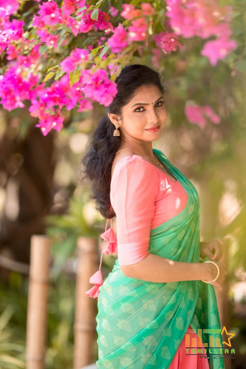 Actress Venba Latest Photos - Tamilstar