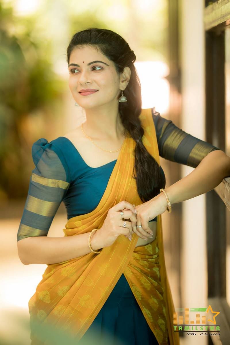 Actress Manisha Jashnani Latest Photos - Tamilstar