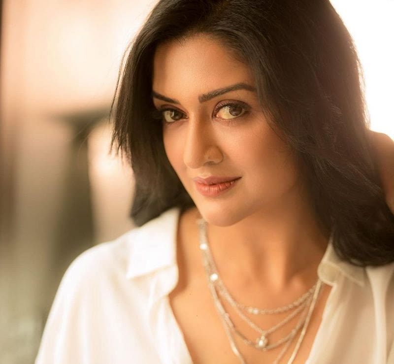 Actress Vimala Raman Latest Photos | Tamilstar