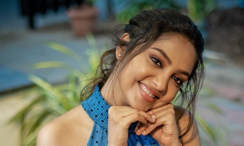 Actress Smruthi Venkat Latest Photos | Tamilstar