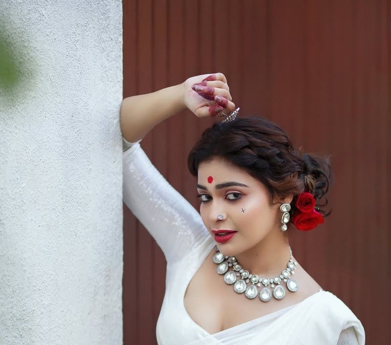 Actress Dharsha Gupta Latest Photos | Tamilstar