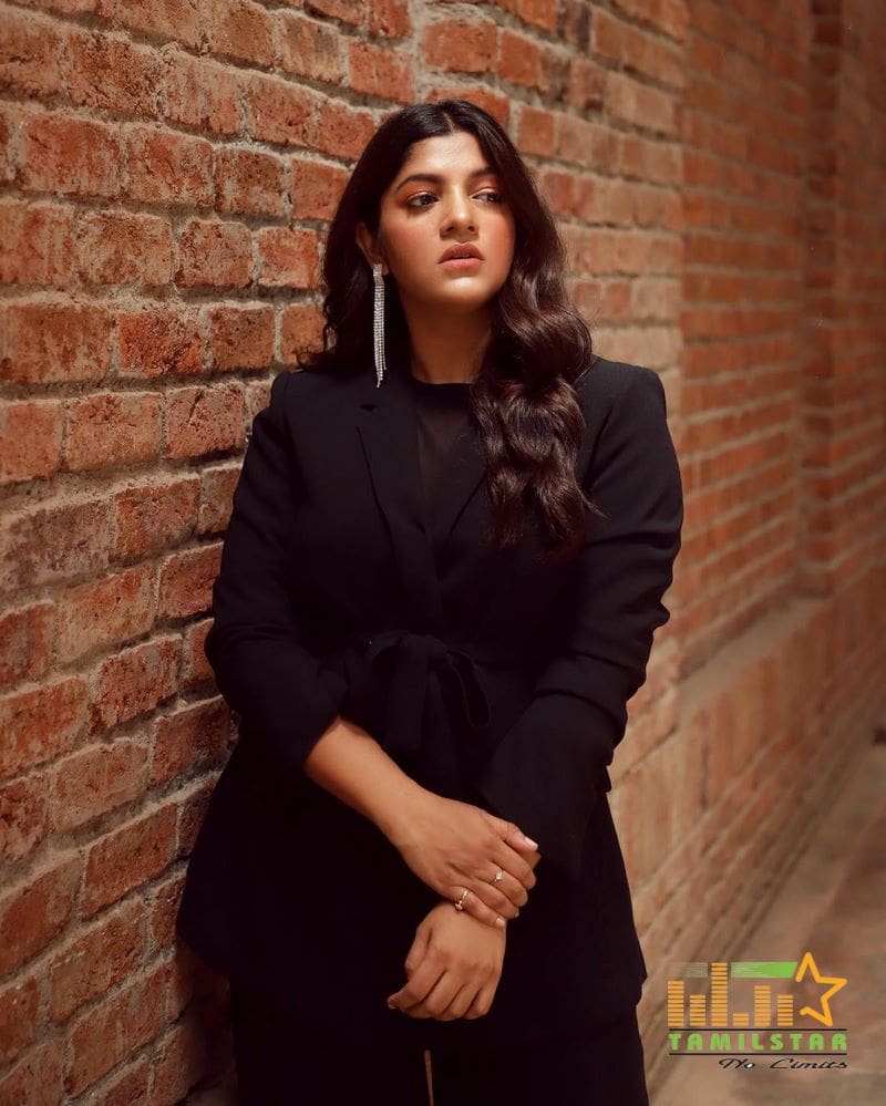 Actress Aparna Balamurali Latest Photos - Tamilstar