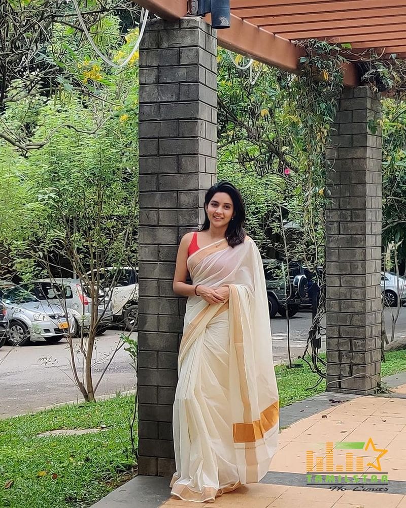 Actress Mahima Nambiar Latest Photos - Tamilstar