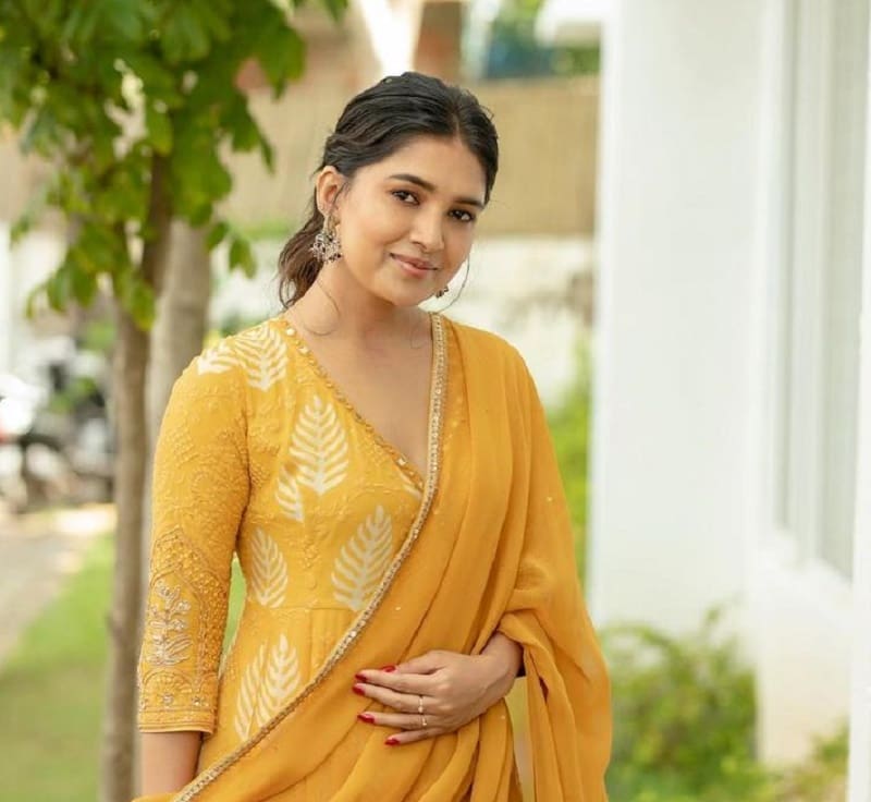 Actress Vani Bhojan Latest Photos | Tamilstar