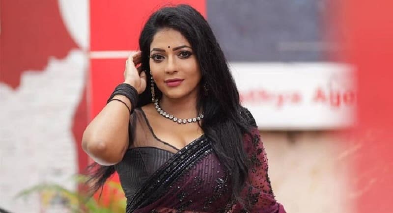 துளி கூட மேக்கப் இல்லாமல் வீடியோ வெளியிட்ட பாக்கியலட்சுமி சீரியல் ராதிகா | Tamilstar