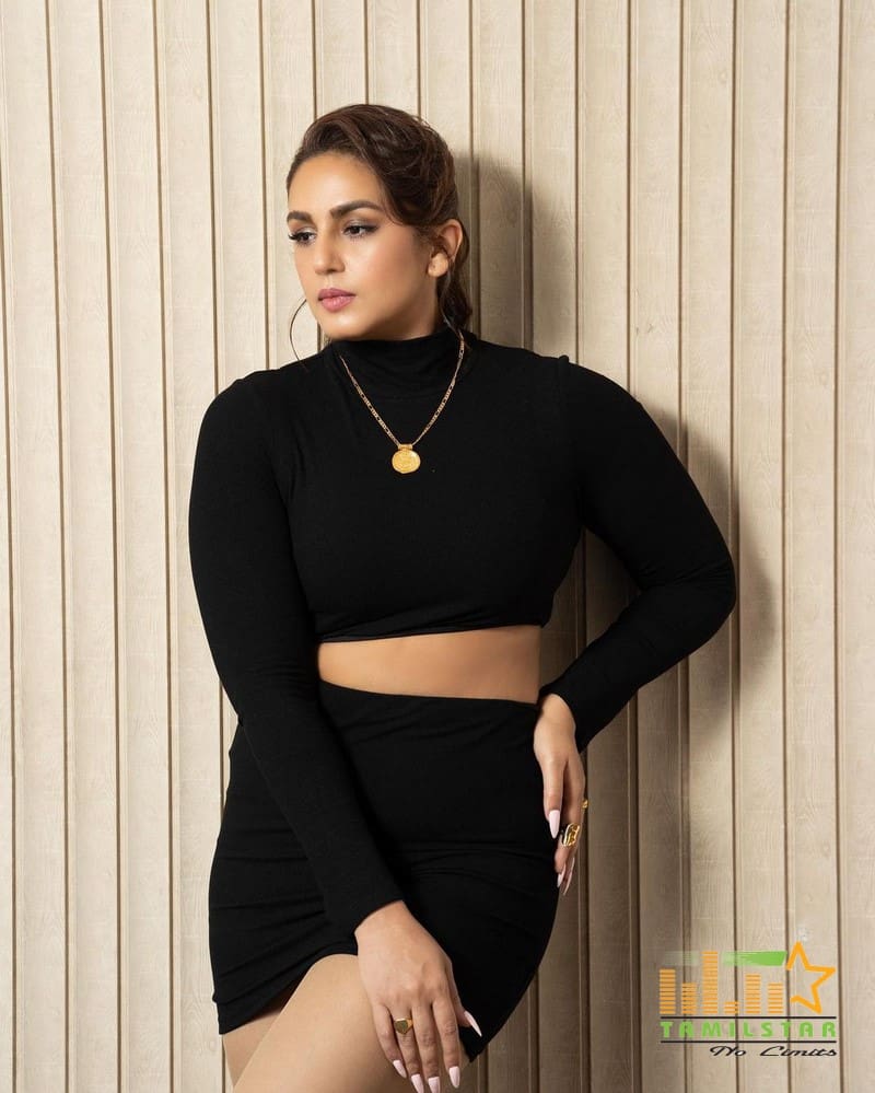 Actress Huma Qureshi Latest Photos - Tamilstar