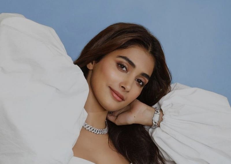 Actress Pooja Hegde Latest Photos | Tamilstar
