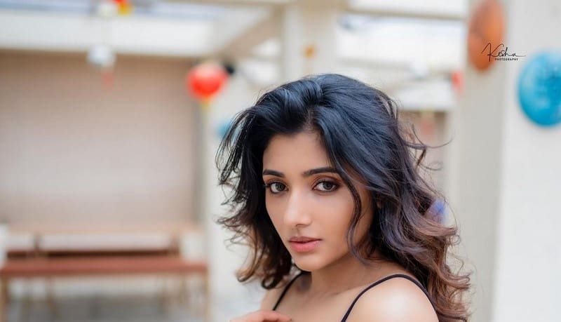 Actress Mirnaa Latest Photos | Tamilstar