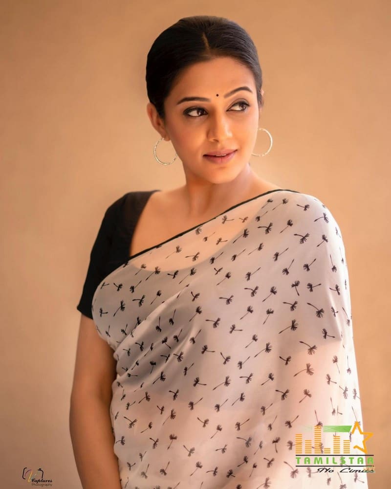 Actress Priya Mani Latest Photos - Tamilstar