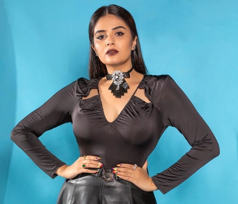 Actress SreeMukhi Latest Photos | Tamilstar