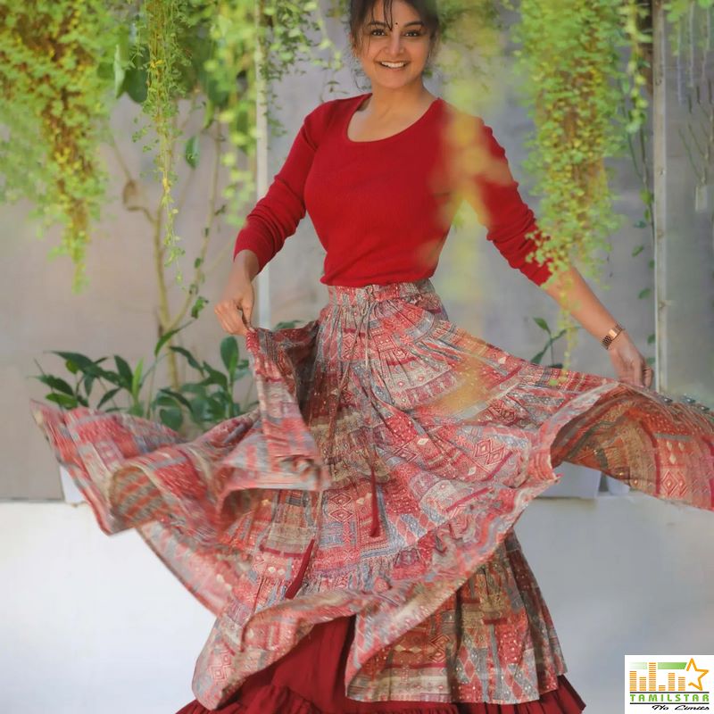 Actress Manju Warrier Latest Photos - Tamilstar