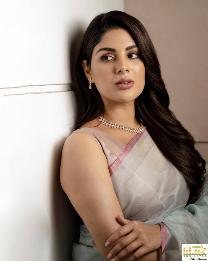 Actress Samyuktha Menon Latest Photos - Tamilstar
