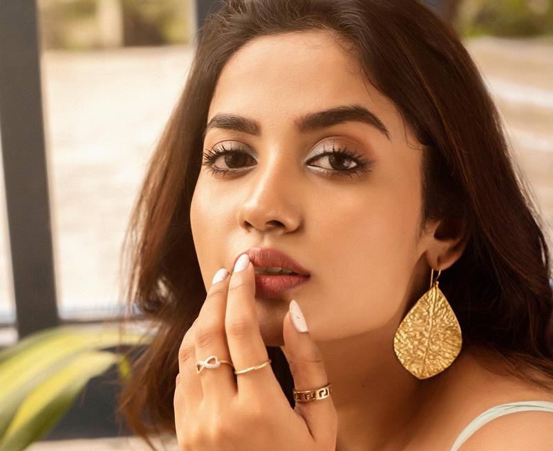 Actress Teju Ashwini Latest Photos | Tamilstar