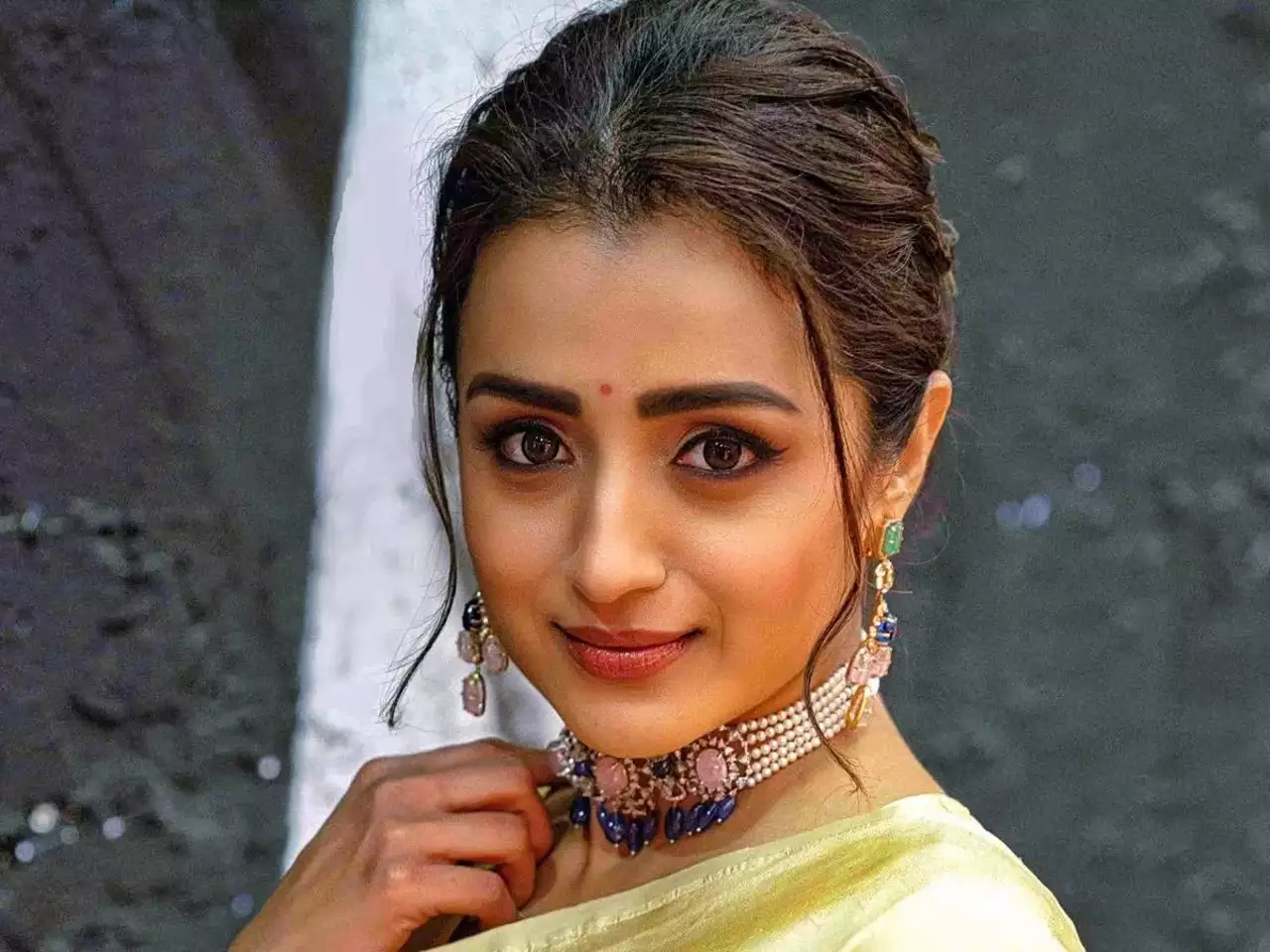 க்யூட் லுக்கில் திரிஷா. லேட்டஸ்ட் வீடியோ வைரல் - Tamilstar