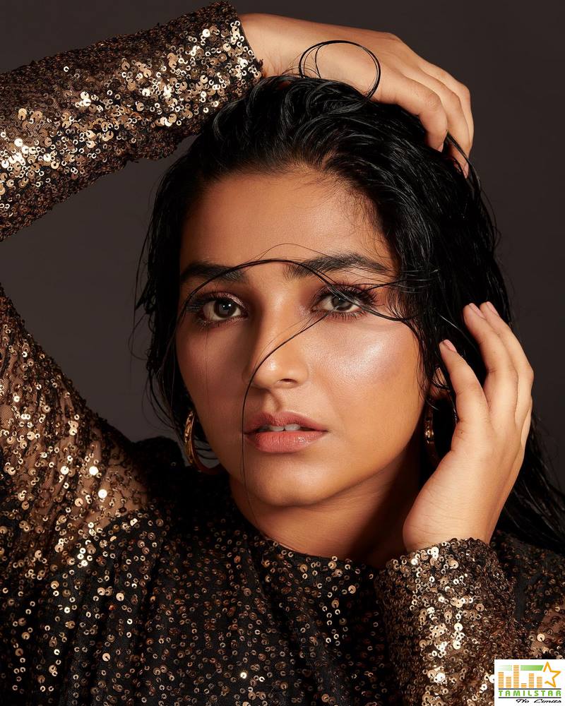 Actress Rajisha Vijayan Latest Photos - Tamilstar