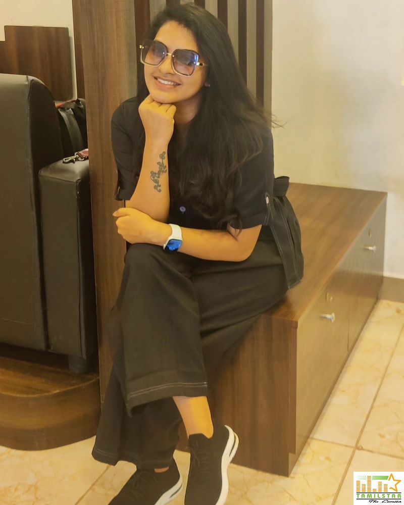 Actress Rachita Mahalakshmi Latest Photos - Tamilstar