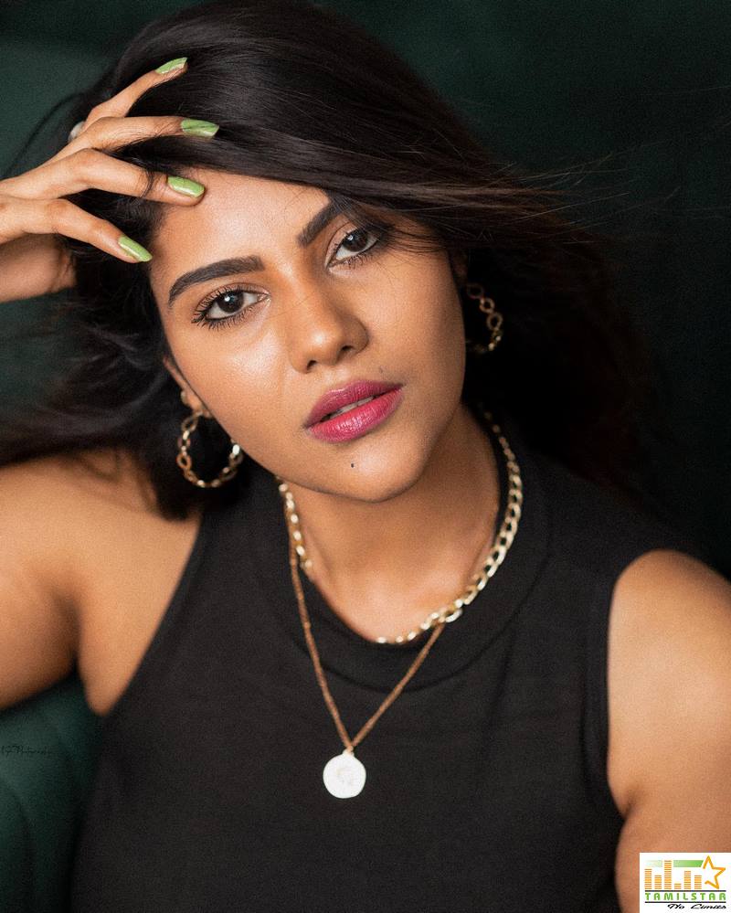 Actress Nivisha Latest Photos - Tamilstar