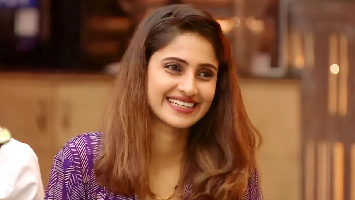 லேட்டஸ்ட் புகைப்படம் வெளியிட்ட ஆயிஷா.வைரலாகும் போட்டோஸ் | Tamilstar