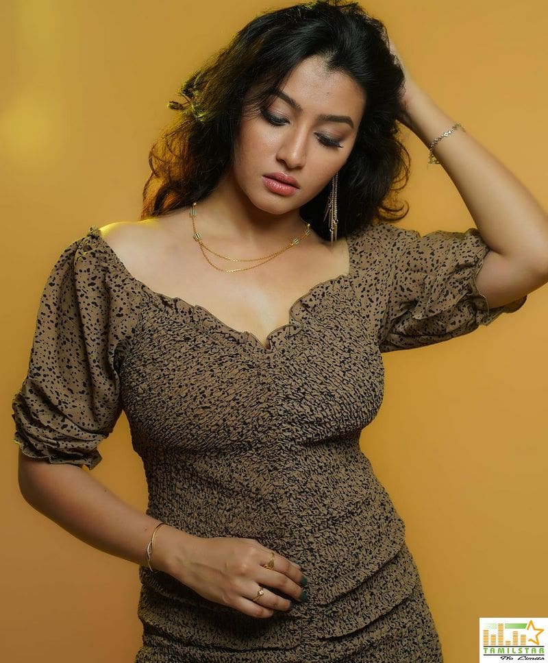 Actress Ramola Latest Photos | Tamilstar