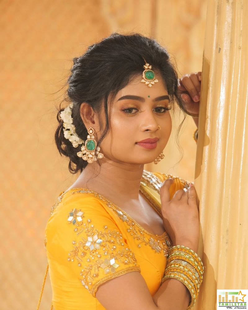 Actress Janany Latest Photos | Tamilstar