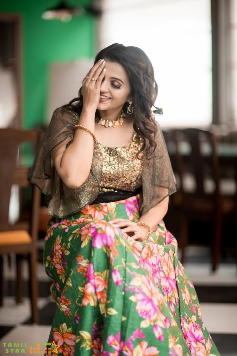 Actress Krithika Photos | Tamilstar