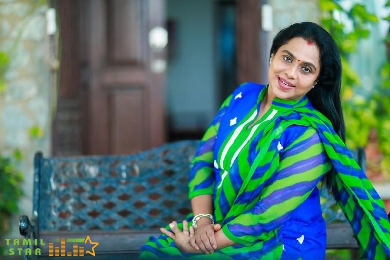 Actress Viji Chandrasekhar Stills - Tamilstar