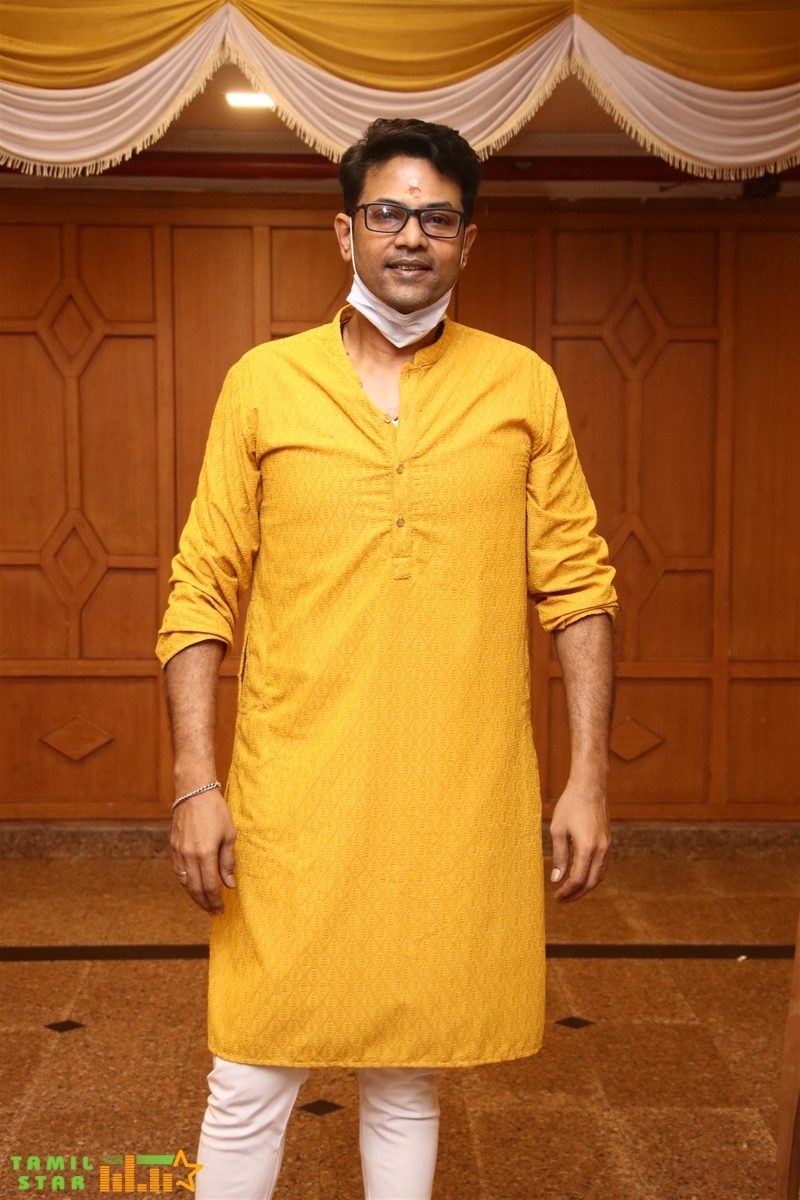 Pambattam Movie Pooja Stills - Tamilstar